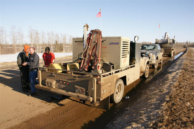 Applications - Maxilift Cranes Usa